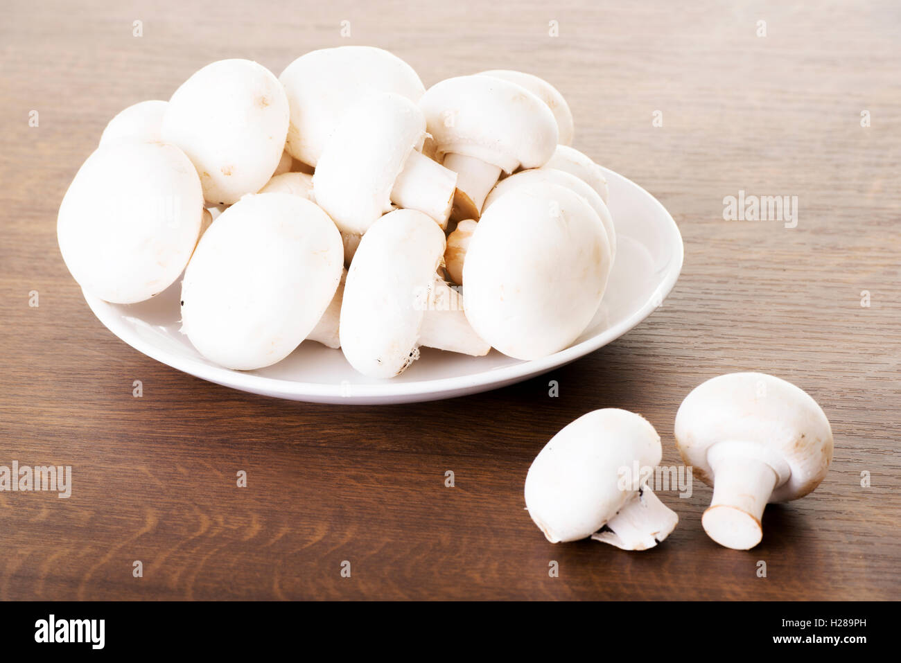 Edible mashrooms fresh natural hi-res stock photography and images - Alamy