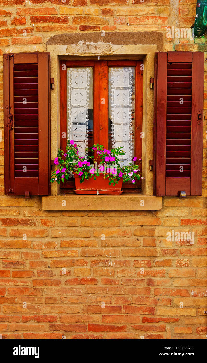 Italian style wooden window hi-res stock photography and images - Alamy
