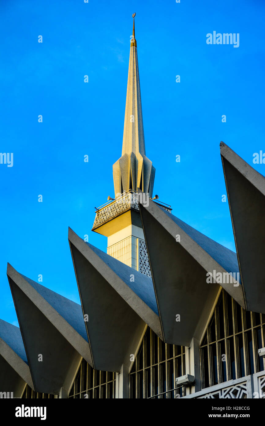 National Mosque of Malaysia, Kuala Lumpur Stock Photo - Alamy