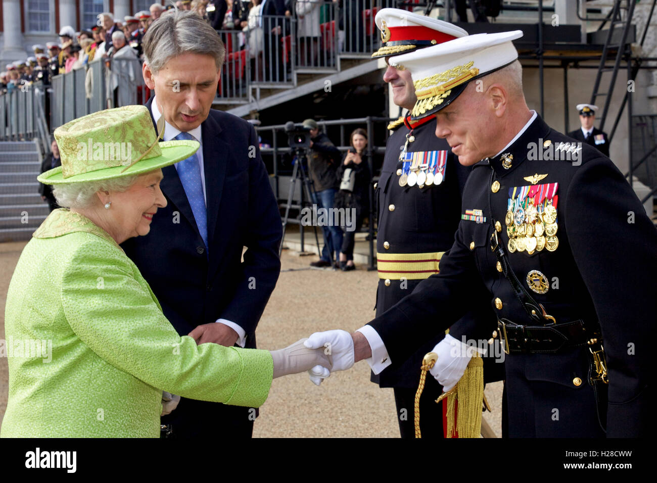 Queen Elizabeth II of Great Britain is greeted by U.S. Marine Corps ...
