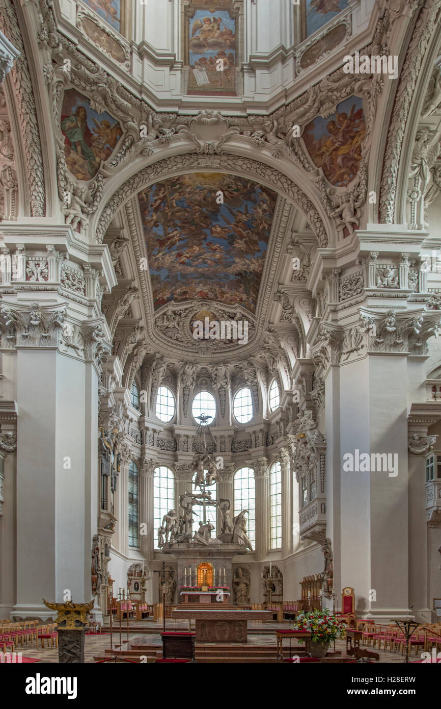 Altar and Chancel in St Stephan Cathedral, Passau, Germany Stock Photo ...