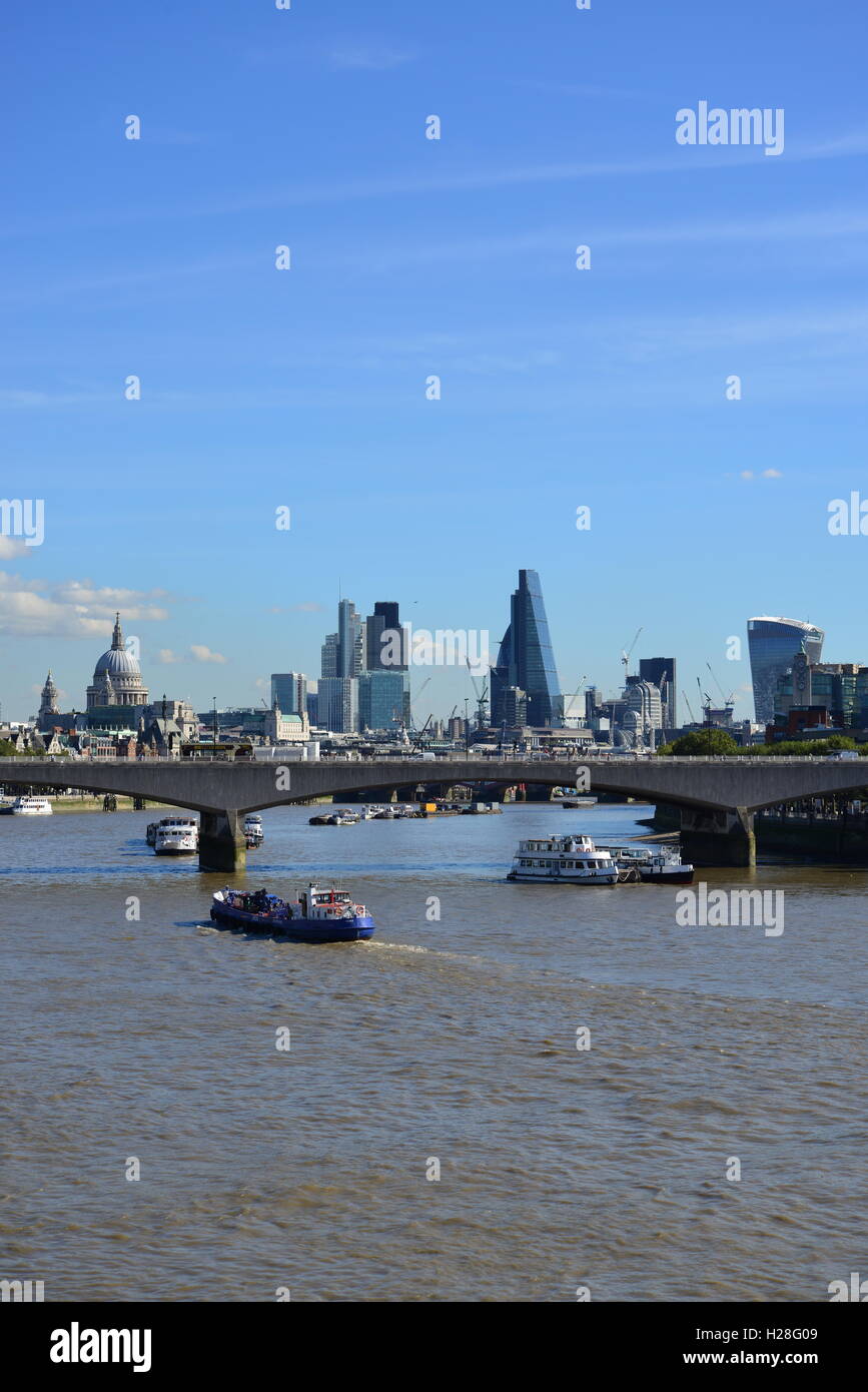 UK, London, River Thames, View to City from Hungerford Bridge Stock ...