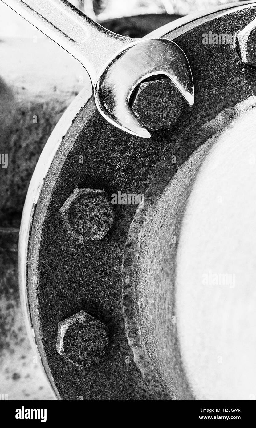 T socket wrench hi-res stock photography and images - Alamy