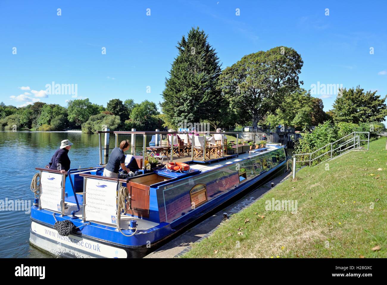 Hotel boat hi-res stock photography and images - Alamy