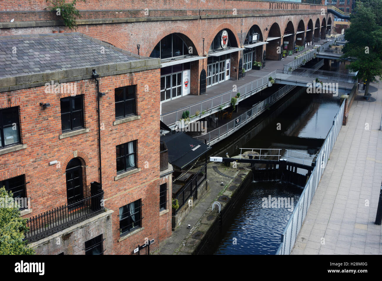 Rochdale canal locks hi-res stock photography and images - Alamy