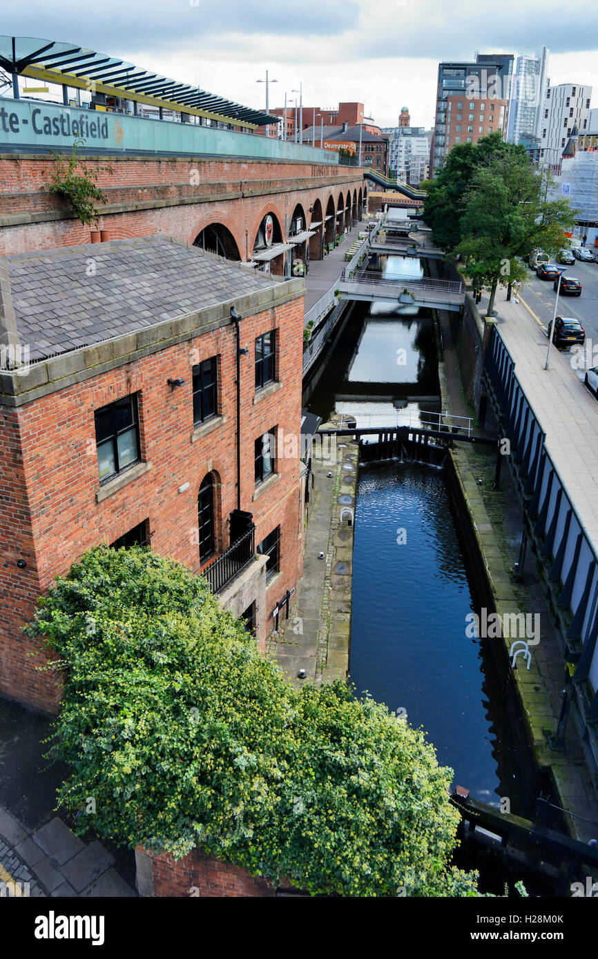 Deansgate canal hi-res stock photography and images - Alamy