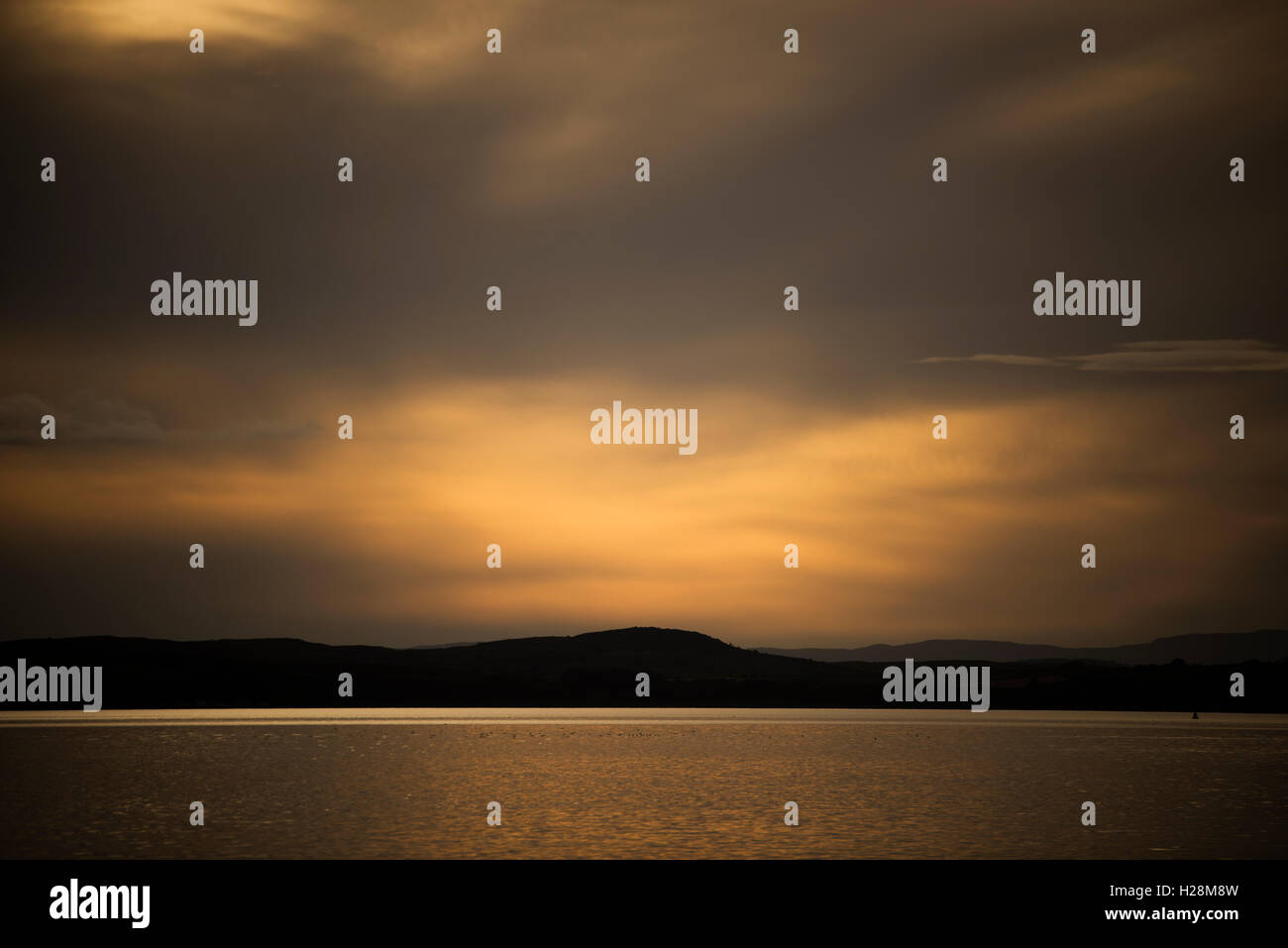 Dramatic warmth hi-res stock photography and images - Alamy