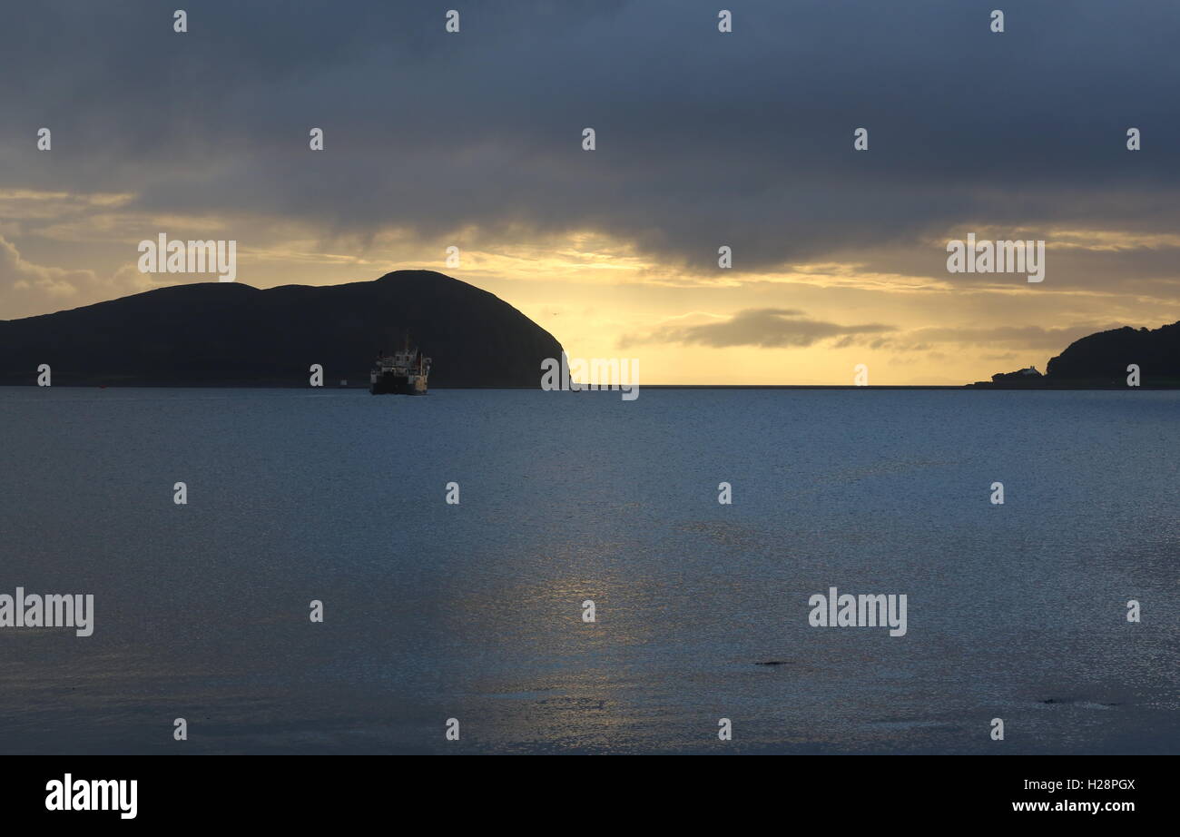 Calmac ferry MV Isle of Arran in Campbeltown Loch with Davaar Island ...