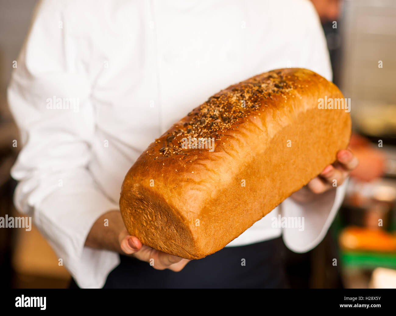 Huge loaf of bread hi-res stock photography and images - Alamy