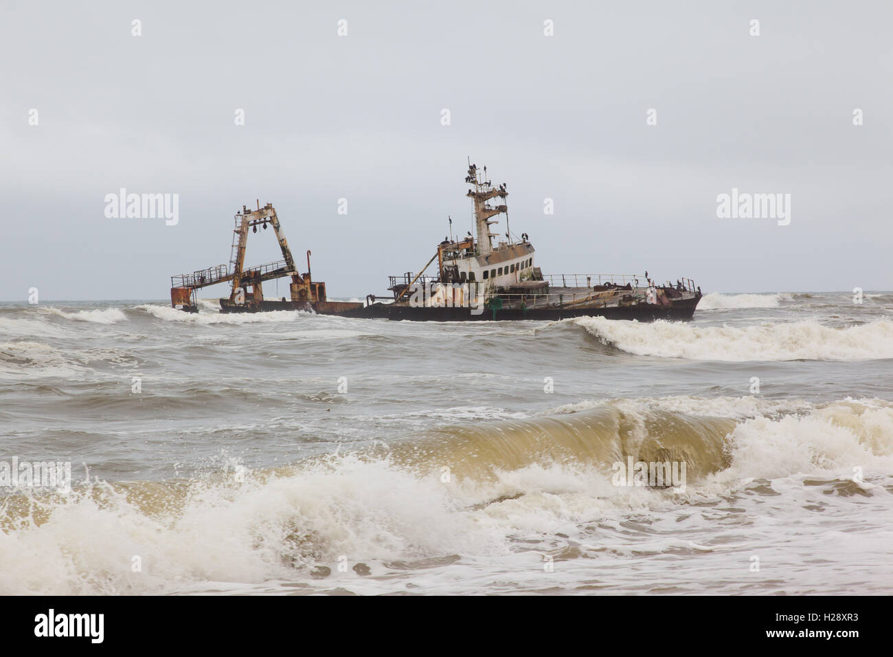 Zeila Shipwreck stranded on 25th August 2008 in Namibia Stock Photo - Alamy
