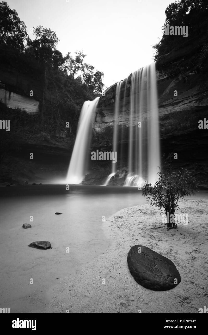 Fall pool Black and White Stock Photos & Images - Alamy