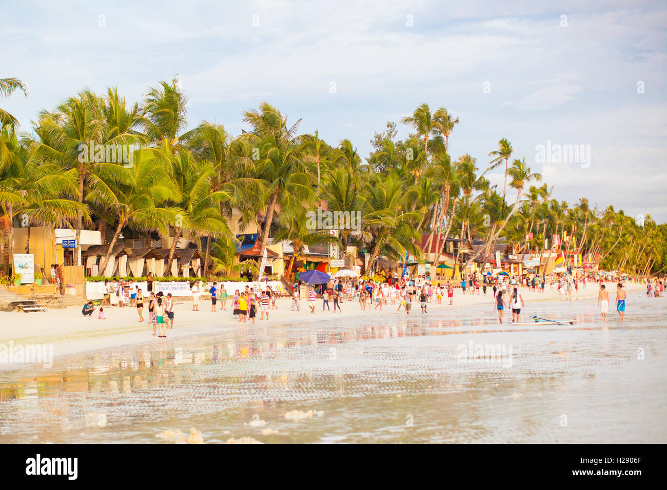 Crowded beach on the island of Boracay, Philippines Stock Photo - Alamy