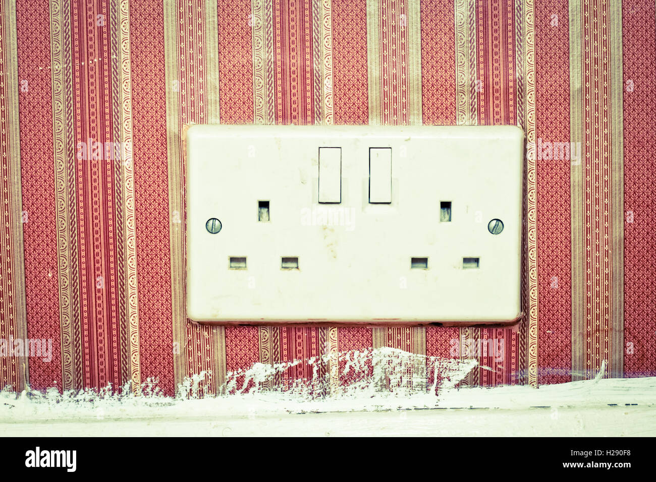 Uk socket two pin plug hi-res stock photography and images - Alamy