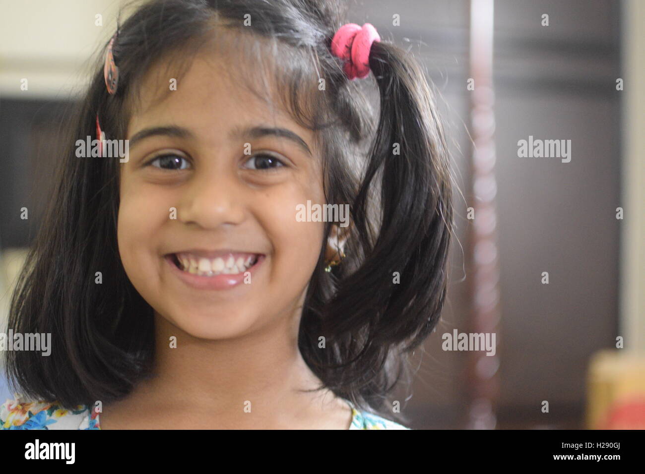 Innocent child hi-res stock photography and images - Alamy
