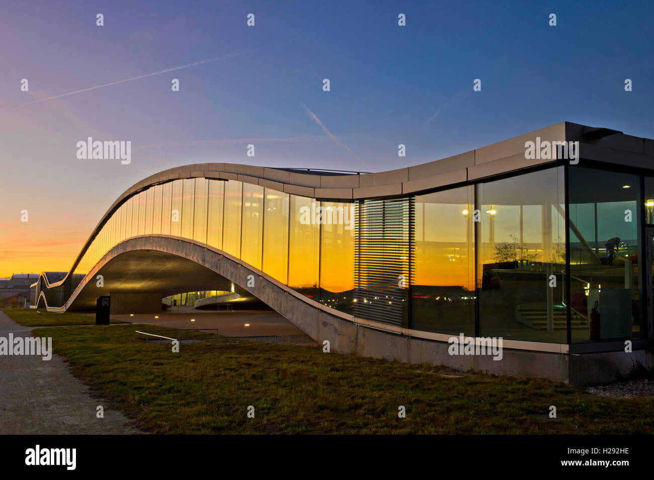 Rolex learning center hi-res stock photography and images - Alamy