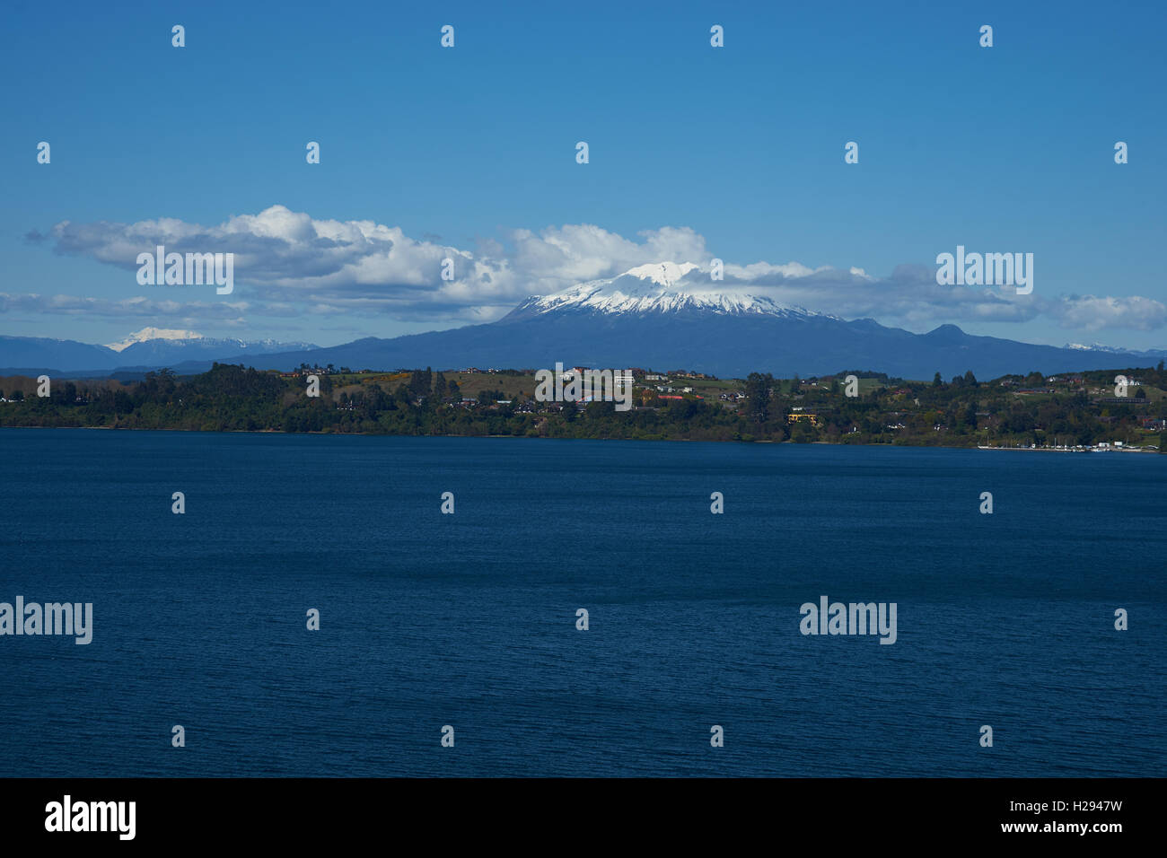 Calbuco hi-res stock photography and images - Alamy