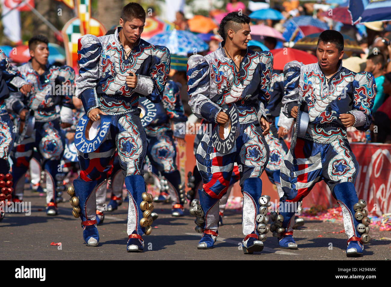 Caporales Dance Group Stock Photo: 121903171 - Alamy