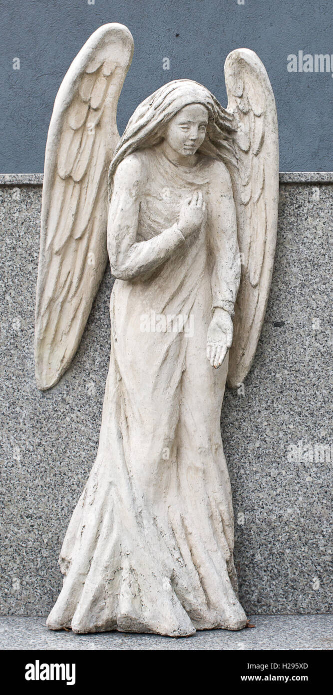 Angel figure grave in hi-res stock photography and images - Alamy