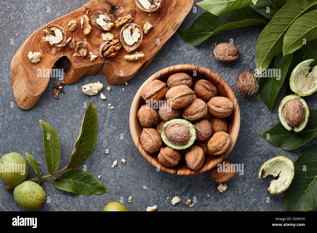 Cutting walnuts hi-res stock photography and images - Alamy