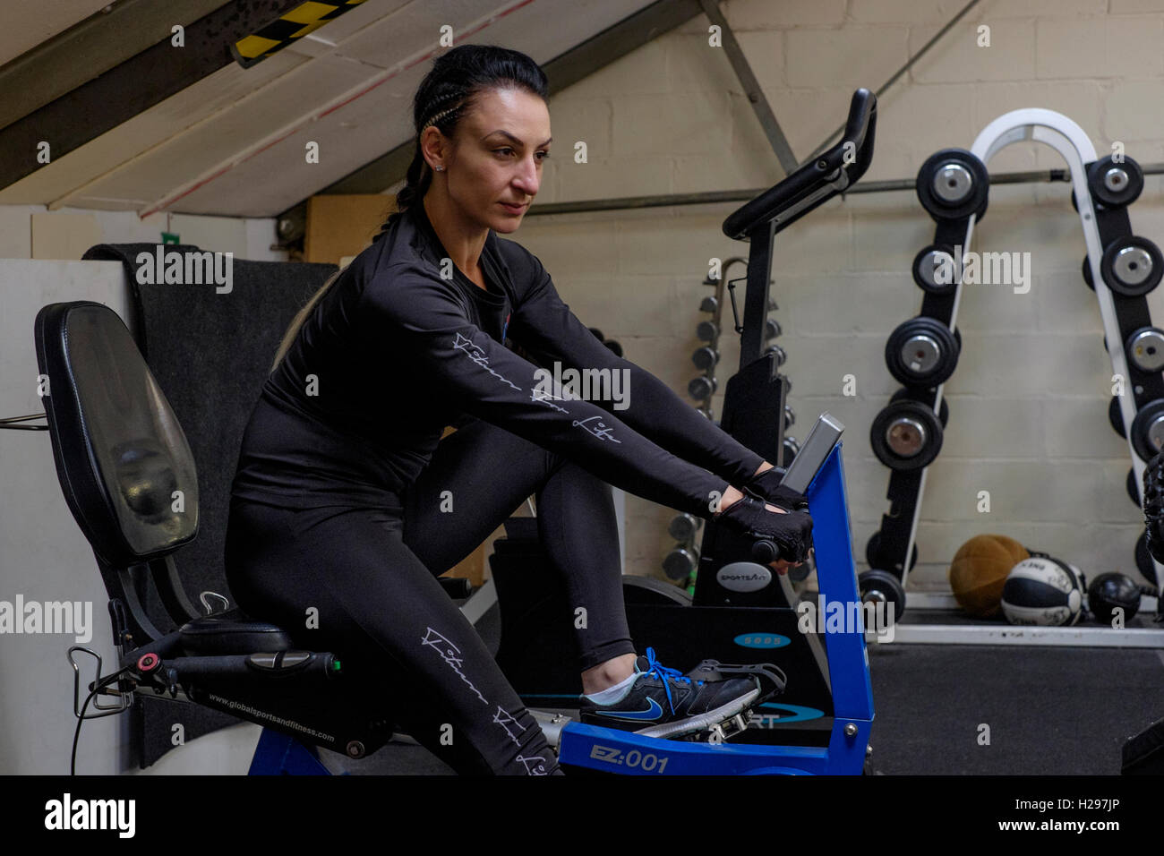 Muscular female bicycle hi-res stock photography and images - Alamy