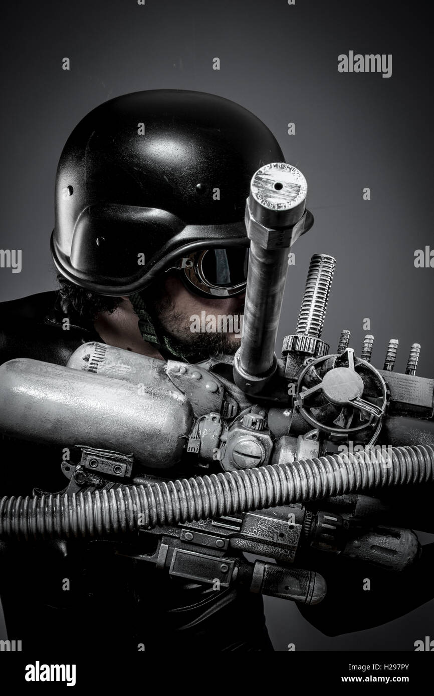 War.Starfighter with huge plasma rifle, fantasy concept, militar Stock ...