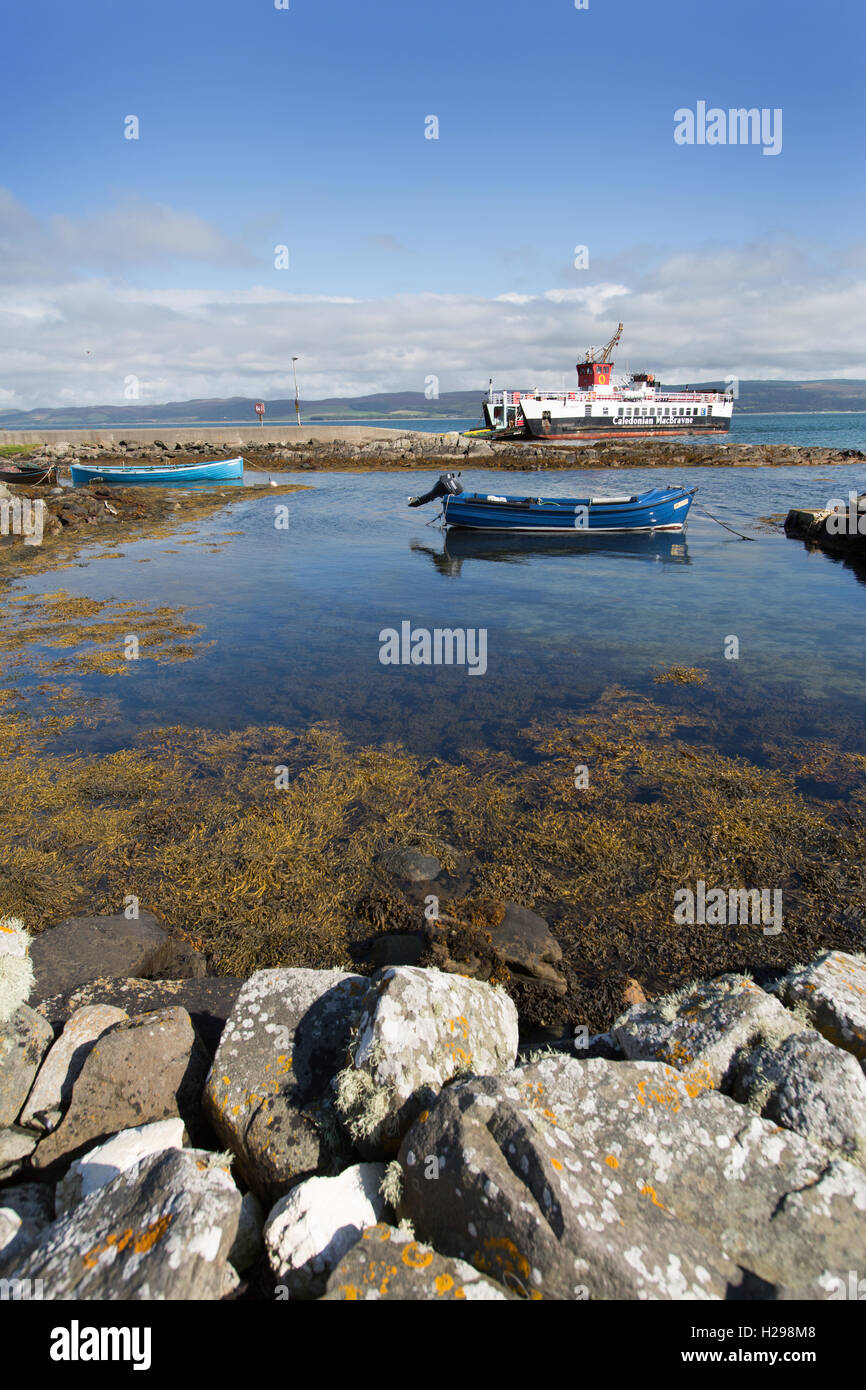 Mv loch ranza hi-res stock photography and images - Alamy