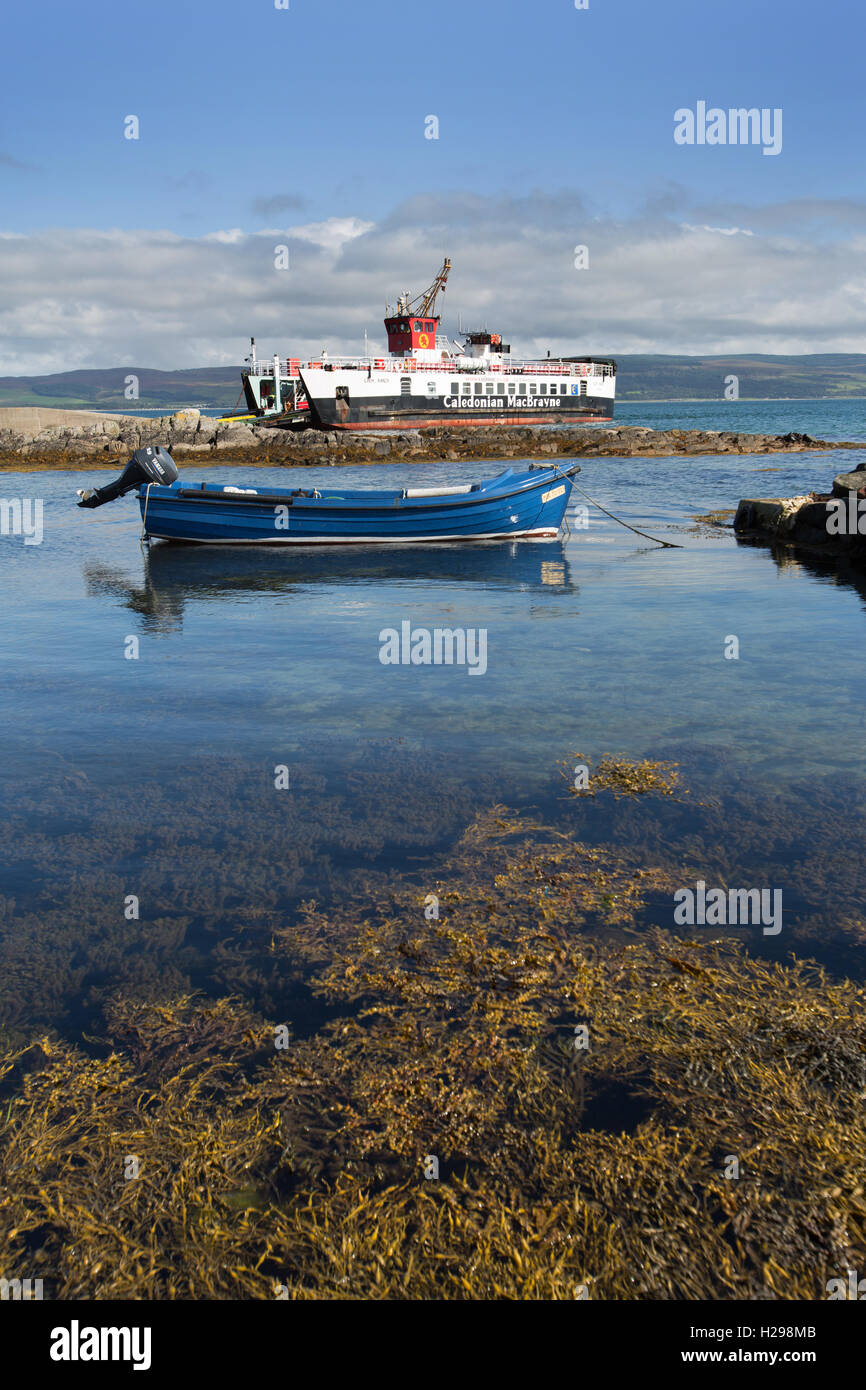 Mv loch ranza hi-res stock photography and images - Alamy