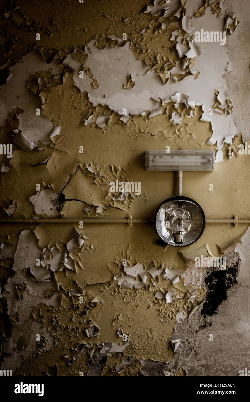 Mental asylum abandoned hi-res stock photography and images - Alamy