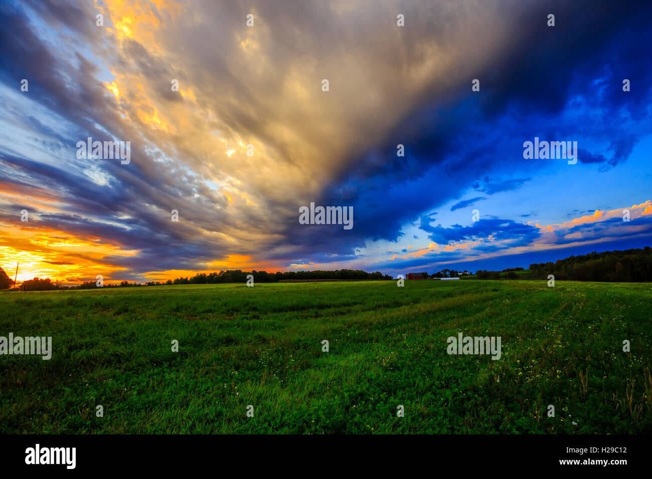 Wisconsin country sunset hi-res stock photography and images - Alamy