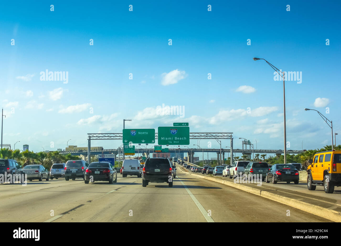 Interstate 95 sign hi-res stock photography and images - Alamy