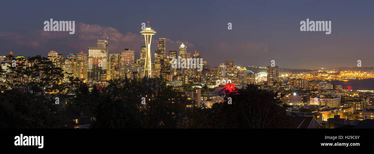 Seattle Washington city downtown skyline with Puget Sound Scenic View ...