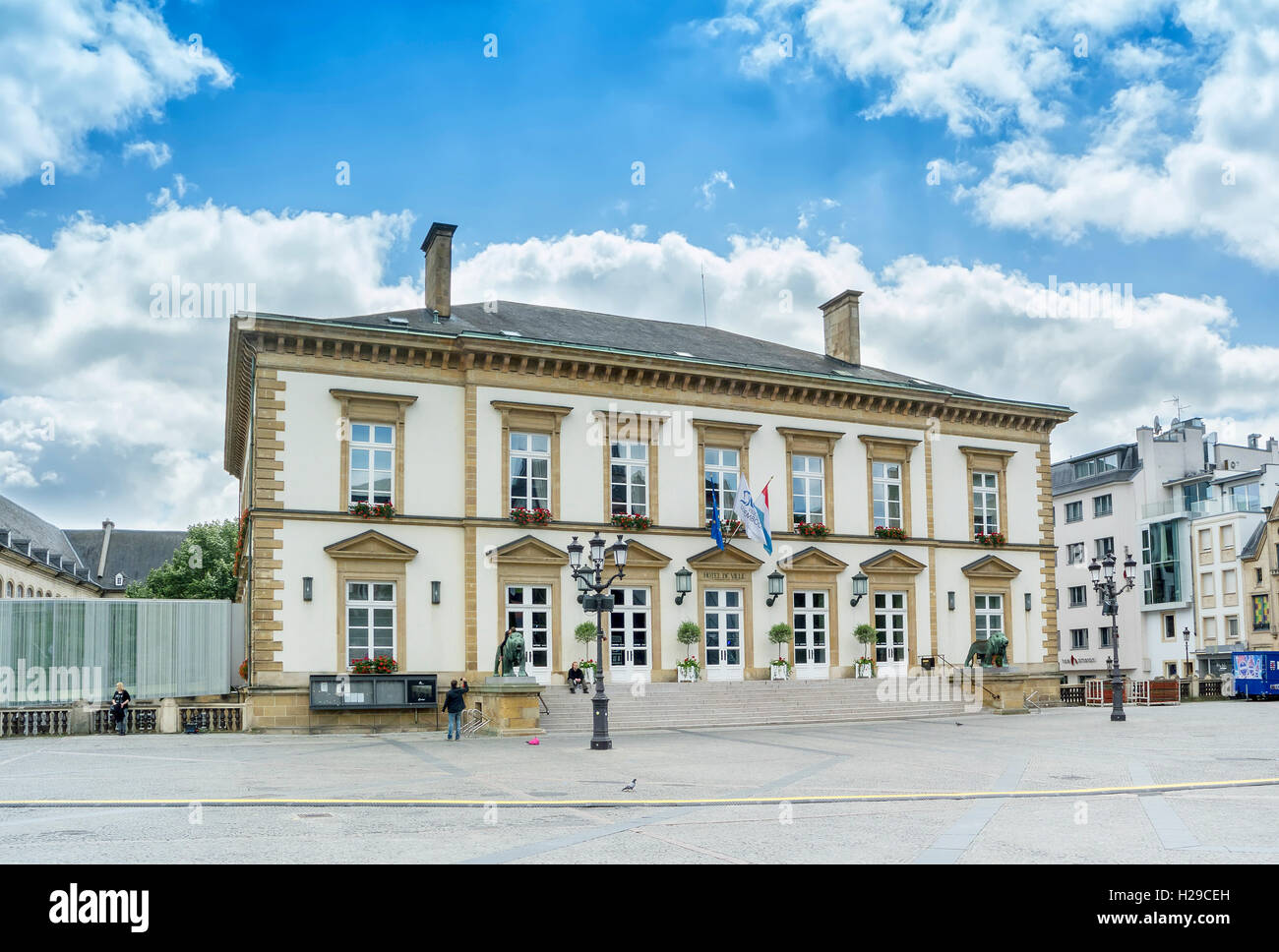 Luxembourg place guillaume ii hi-res stock photography and images - Alamy