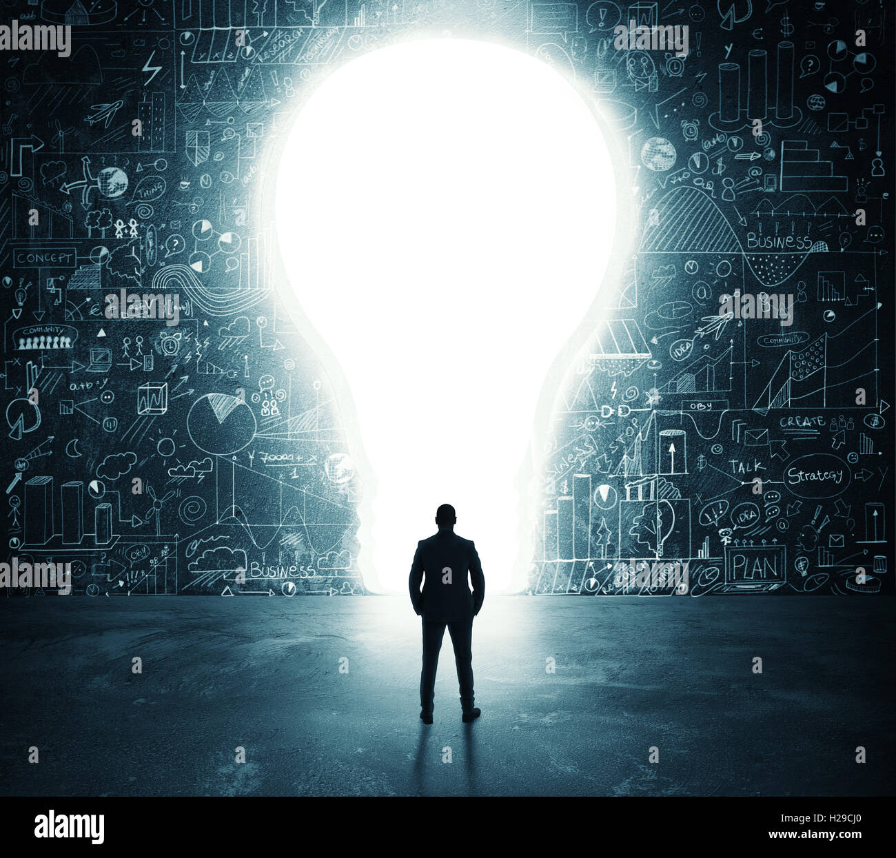Man lightbulb hi-res stock photography and images - Alamy