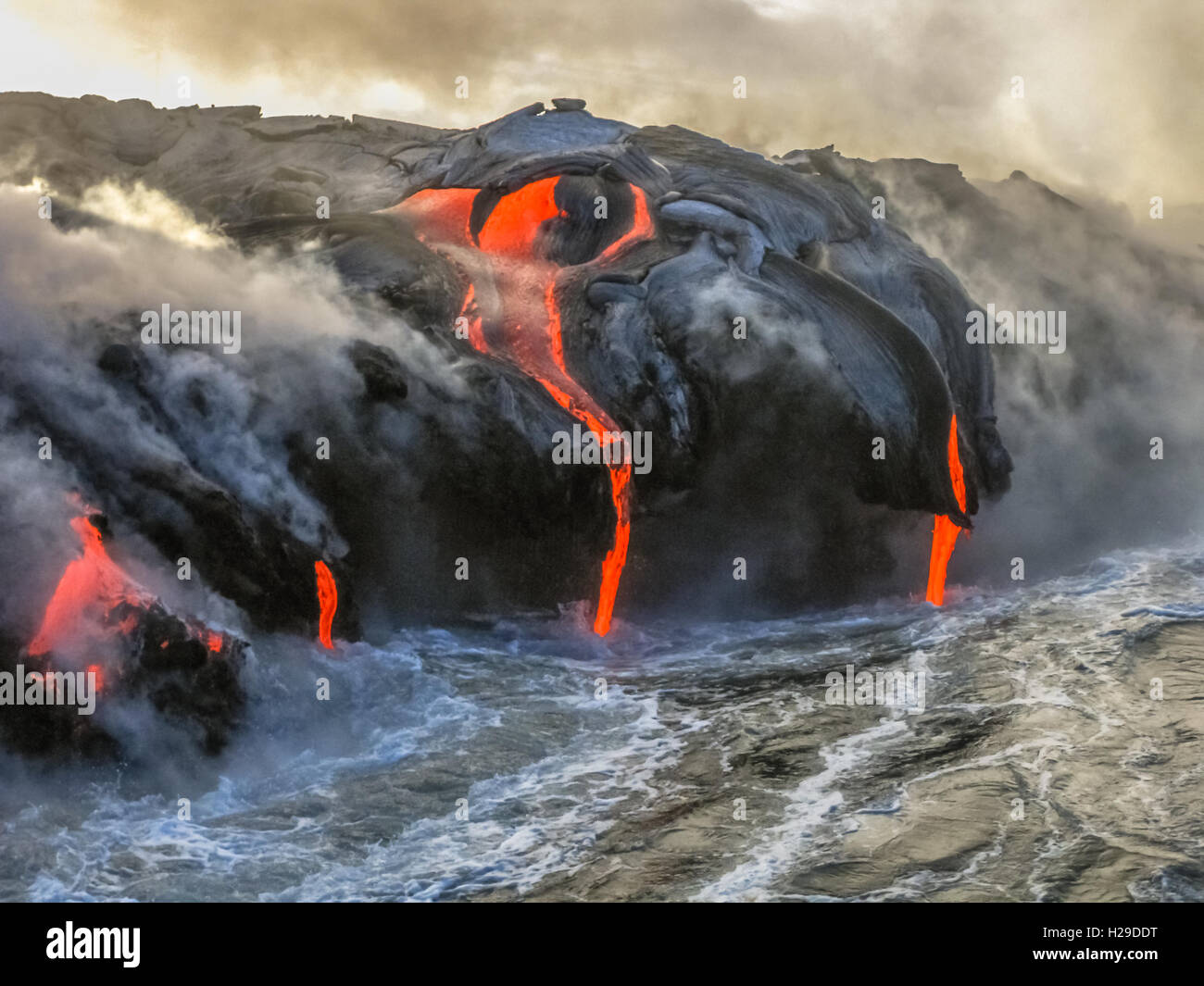 Kilauea smiling hi-res stock photography and images - Alamy
