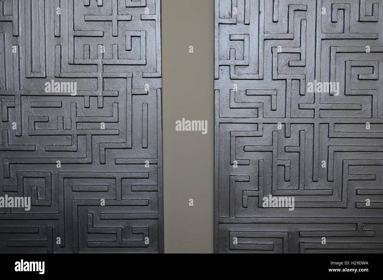 Pictures taken during the construction of handmade wooden labyrinths ...