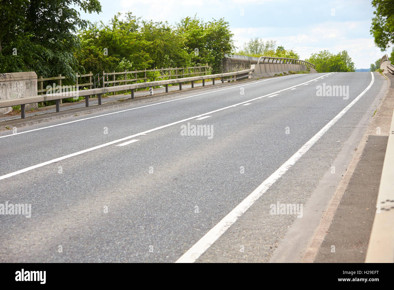 Wolvercote bridge hi-res stock photography and images - Alamy