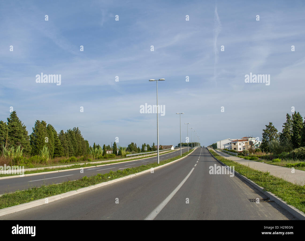 Land road highway hi-res stock photography and images - Alamy