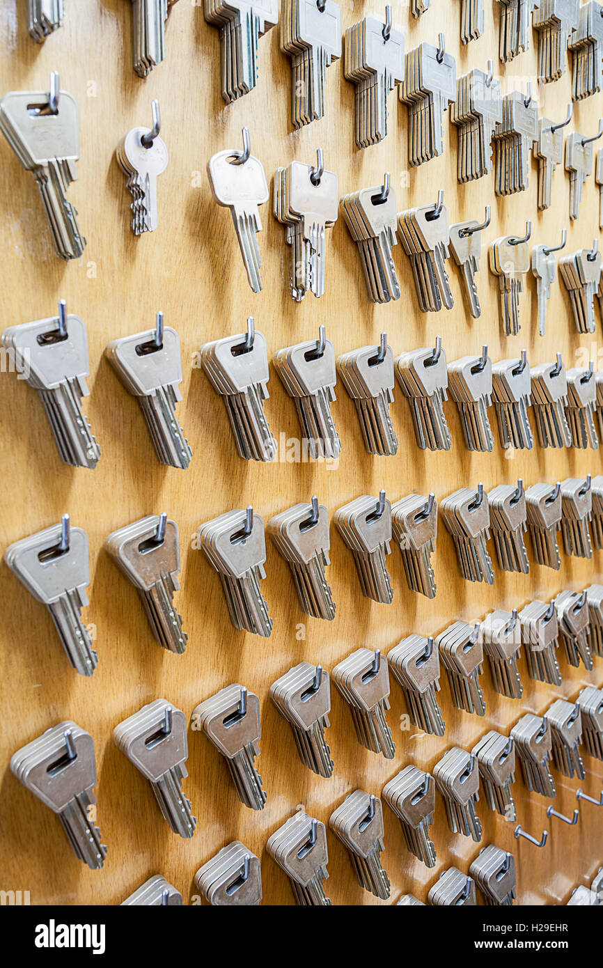 Old hotel keys hi-res stock photography and images - Alamy