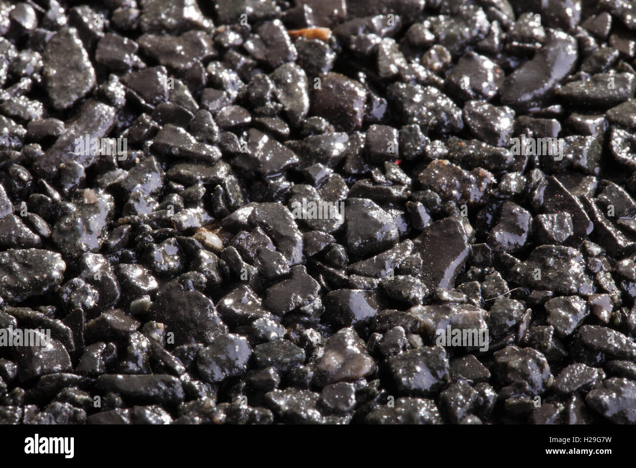 Coloured stone chip / gravel surface Stock Photo - Alamy