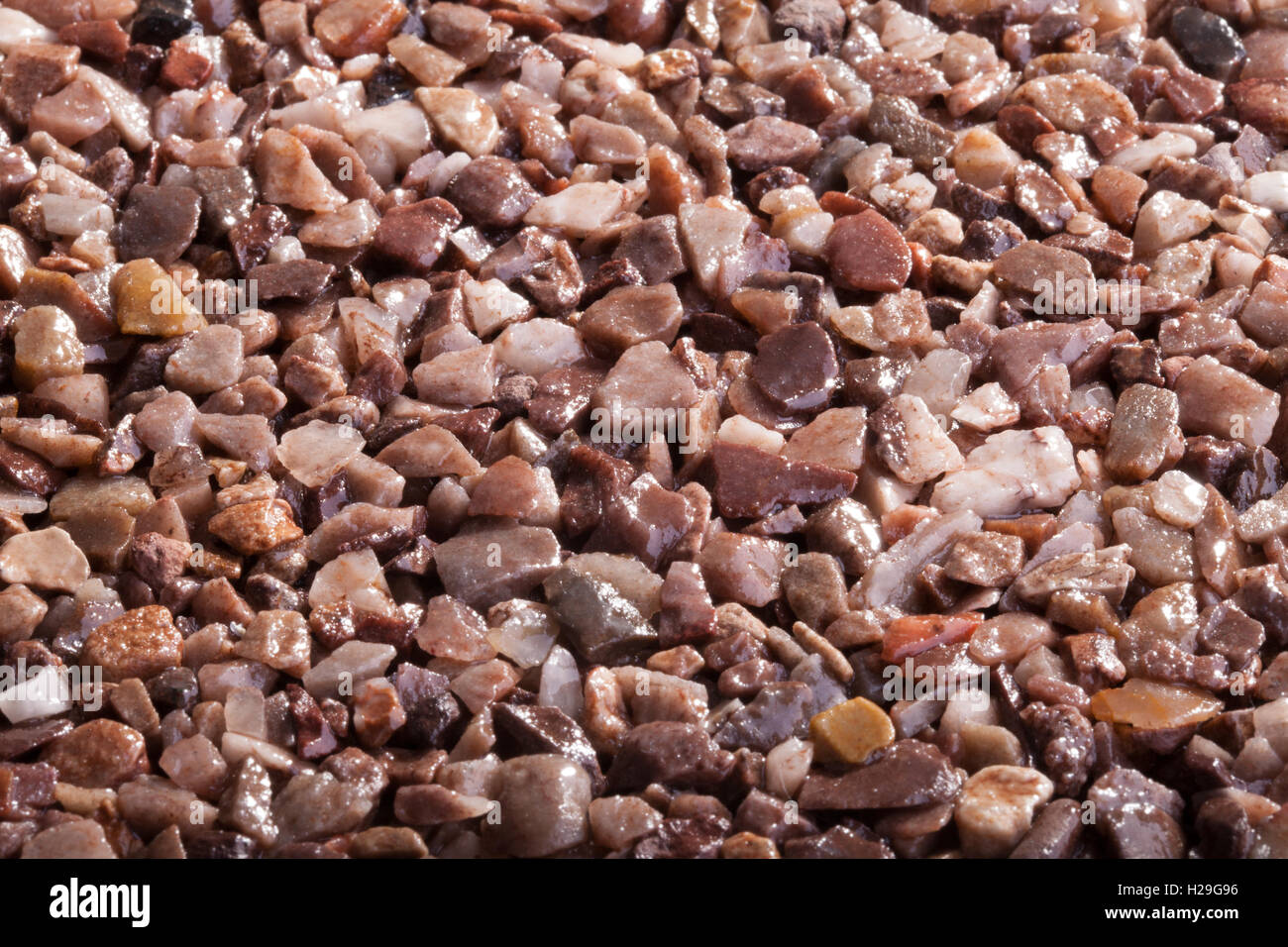 Coloured stone chip / gravel surface Stock Photo - Alamy