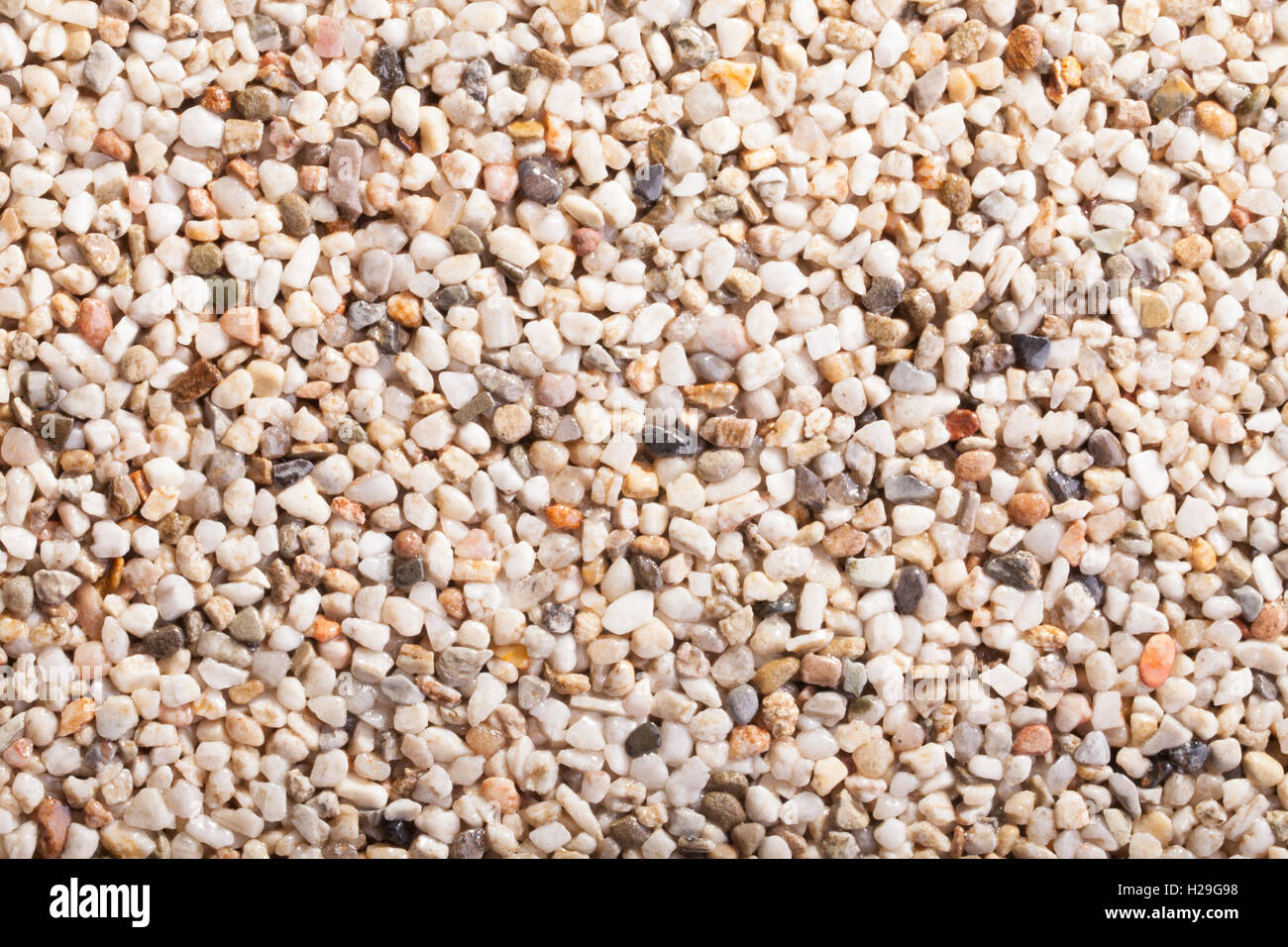 Coloured stone chip / gravel surface Stock Photo - Alamy