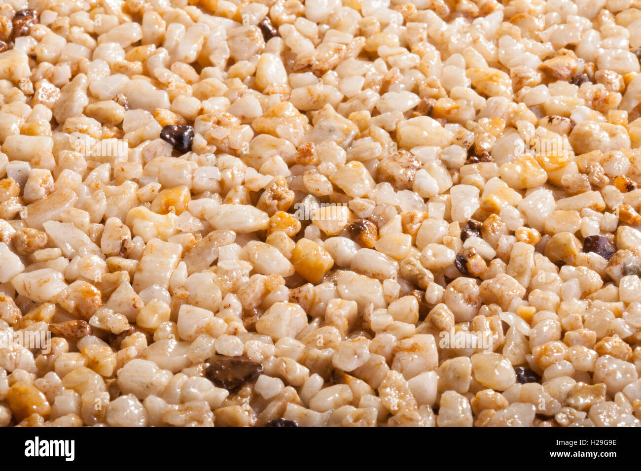 Coloured stone chip / gravel surface Stock Photo - Alamy