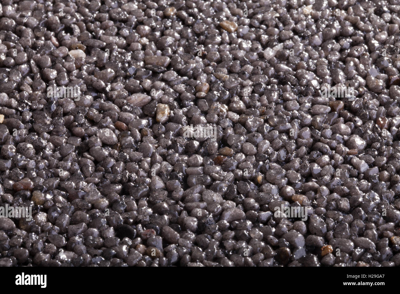 Coloured stone chip / gravel surface Stock Photo - Alamy