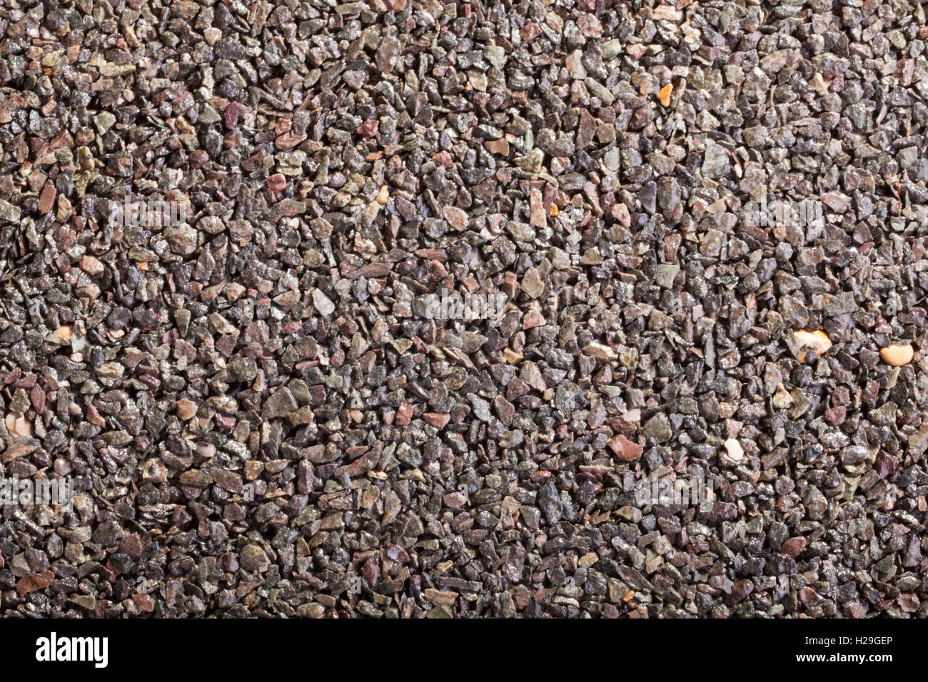Coloured stone chip / gravel surface Stock Photo - Alamy