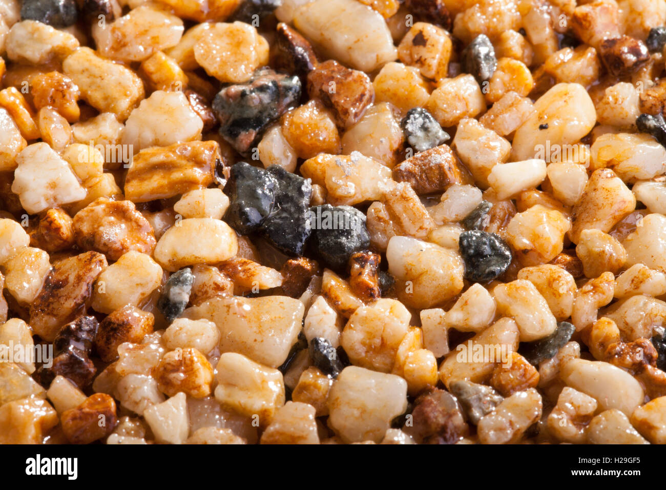 Coloured stone chip / gravel surface Stock Photo - Alamy