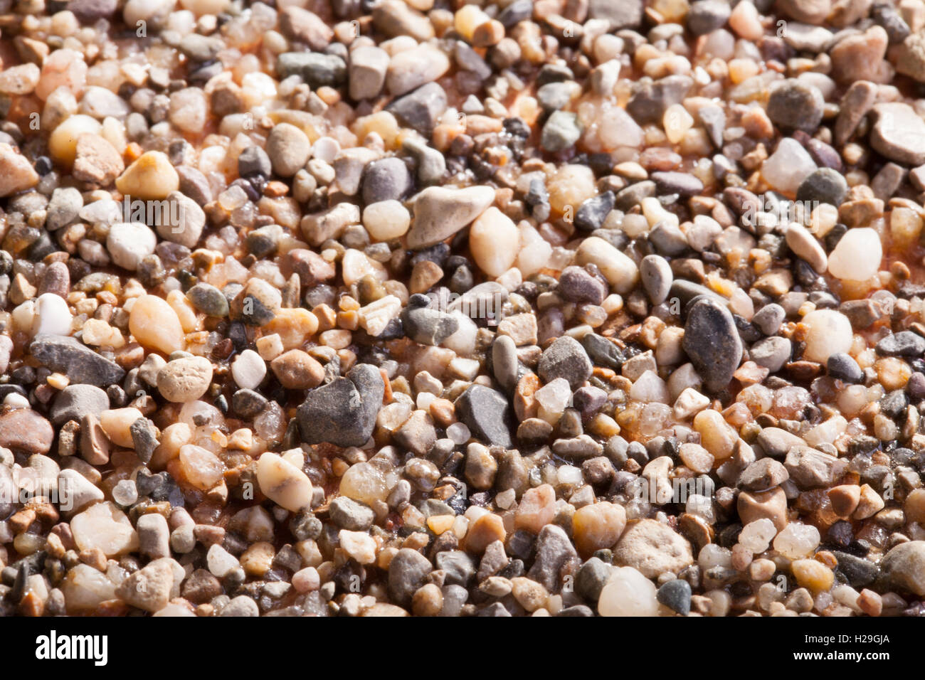 Coloured stone chip / gravel surface Stock Photo - Alamy