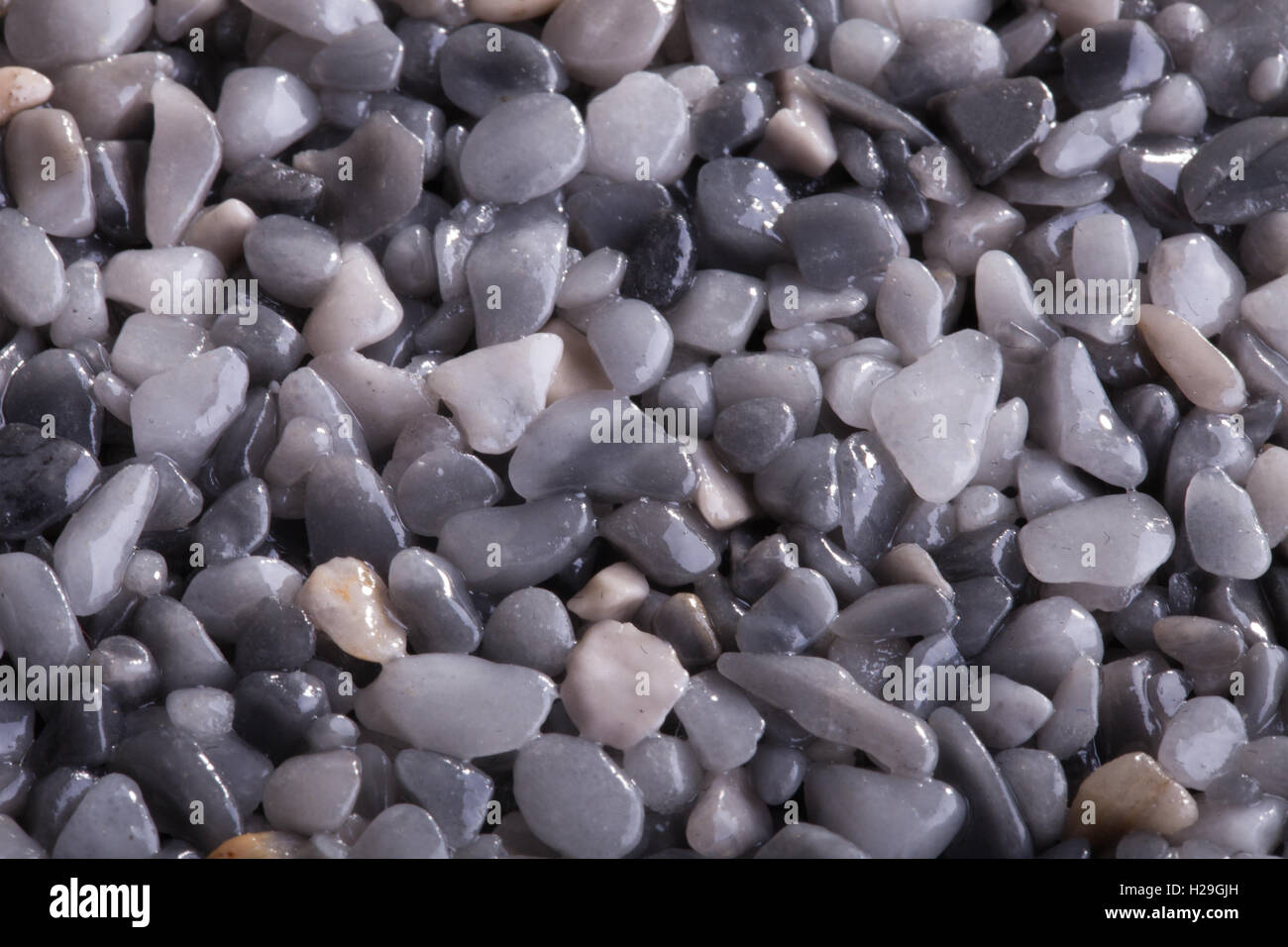 Coloured stone chip / gravel surface Stock Photo - Alamy