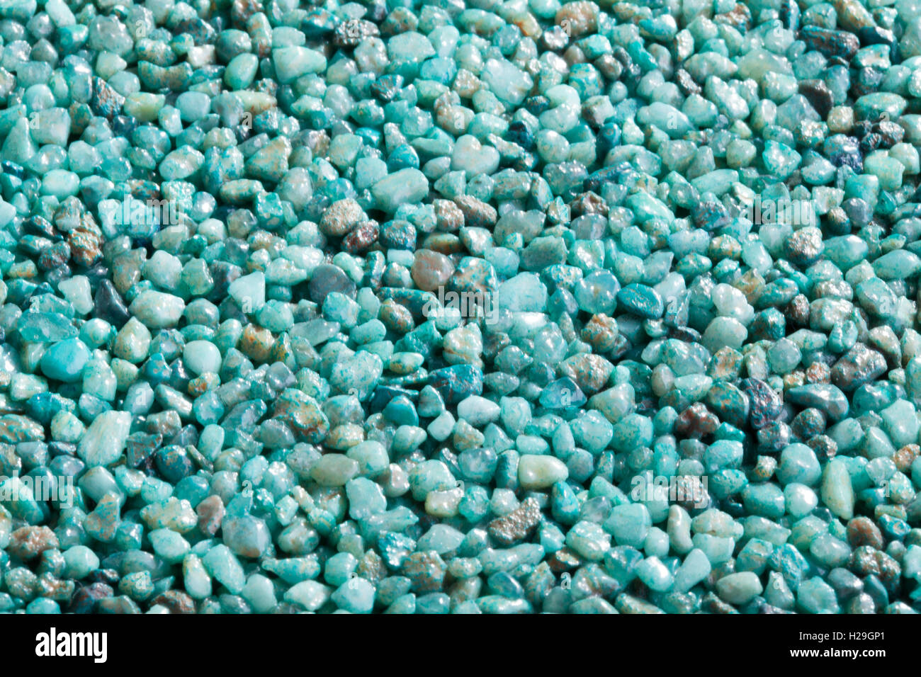 Coloured stone chip / gravel surface Stock Photo - Alamy