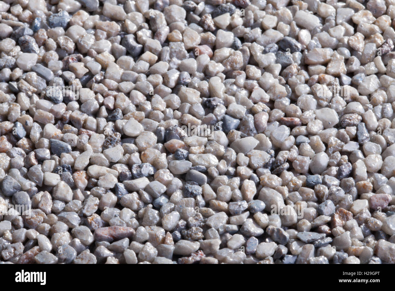 Coloured stone chip / gravel surface Stock Photo - Alamy
