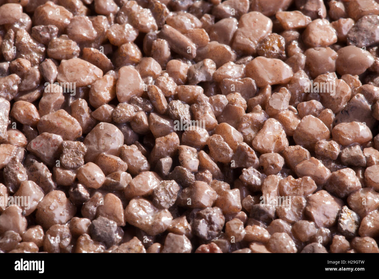 Coloured stone chip / gravel surface Stock Photo - Alamy